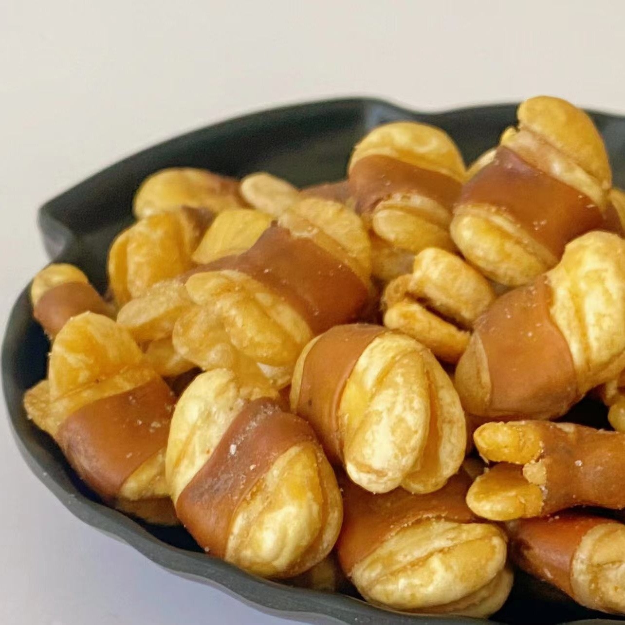 Belted Fava Bean Snack Fried Salted Crisp Broad Bean Uniform Size