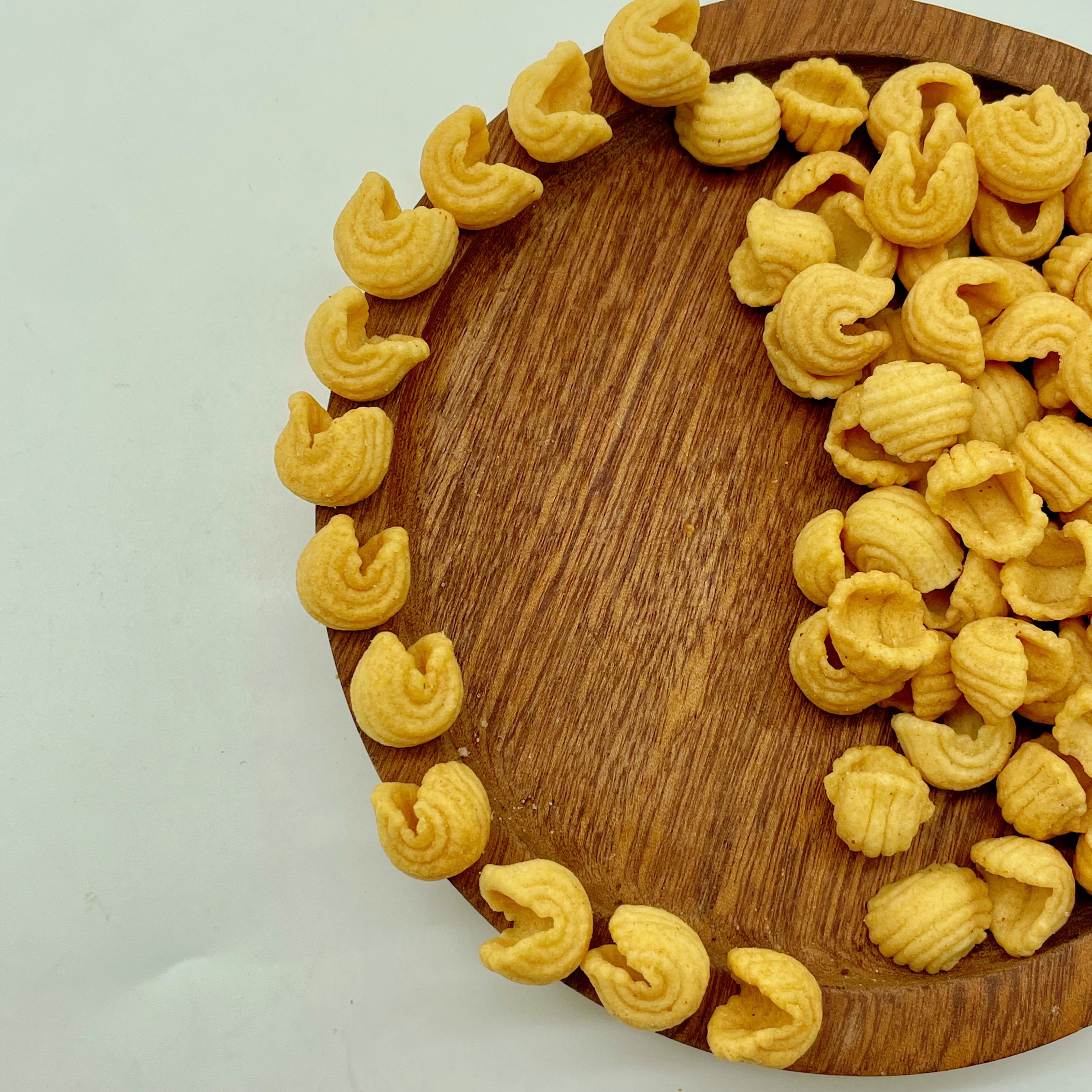 Spicy Semi-Soft Rice Cracker Snacks Grain-Based 5kg Bulk Pack For Quick ...