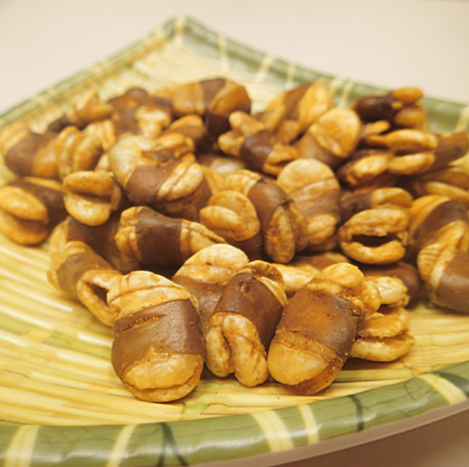Belted Fava Bean Snack Fried Salted Crisp Broad Bean Uniform Size